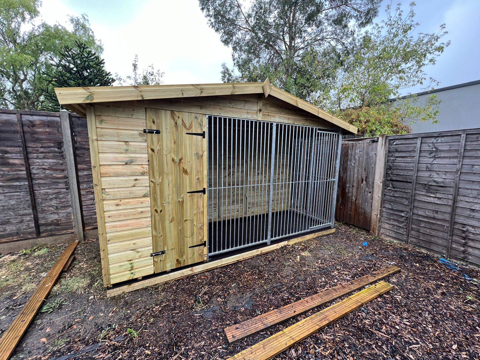 12 X 4 ft Single Dog Kennel | Kennel Company