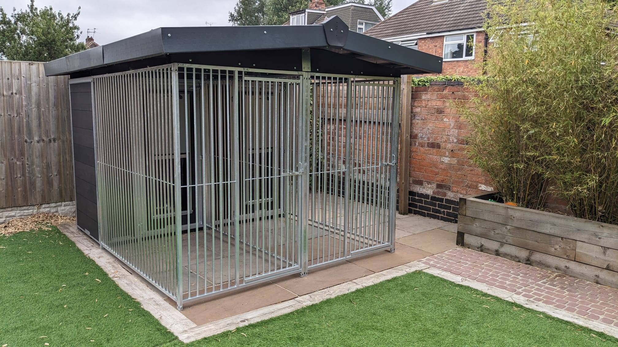 6.5 X 12 ft Duo Eco Thermal Plastic Dog Kennel | Kennel Company
